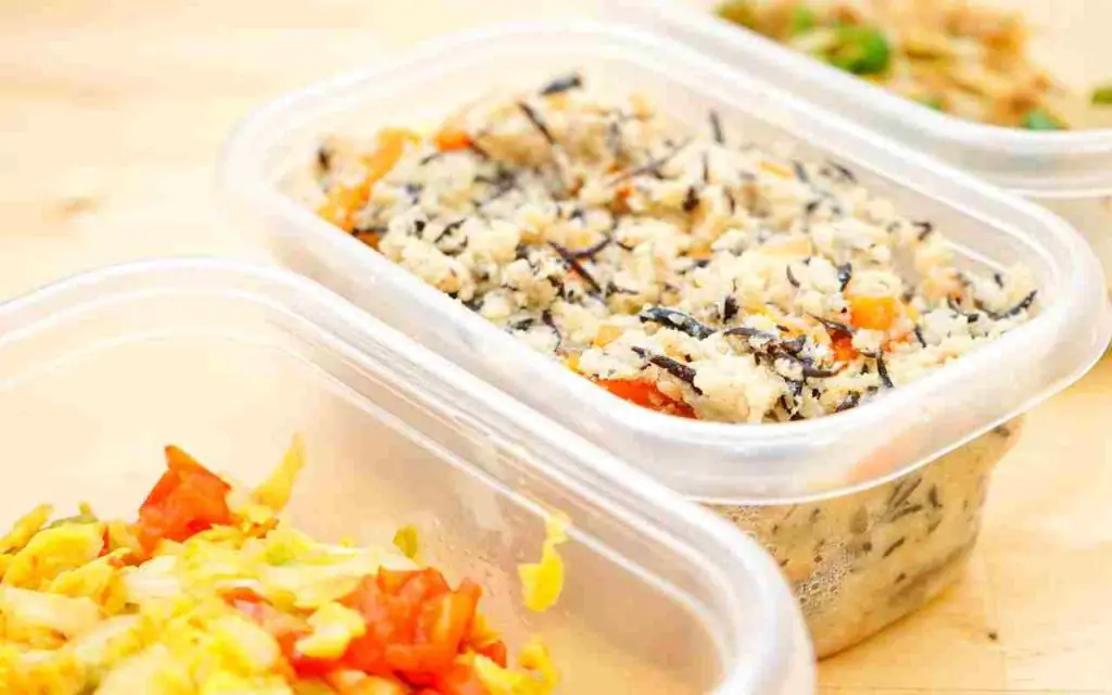 Si el recipiente sigue grasiento incluso después de lavarlo, esto es lo ...